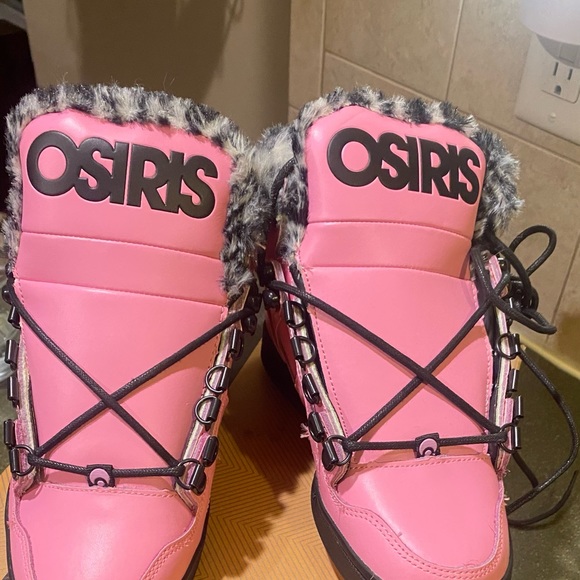 Osiris | Shoes | Orsiris Nyc 83 Size Womens 5 | Poshmark